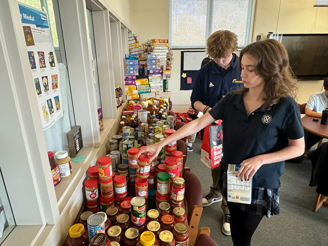 Harrisburg Academy Students Lead Food Drive as Hunger Is At All-Time ...